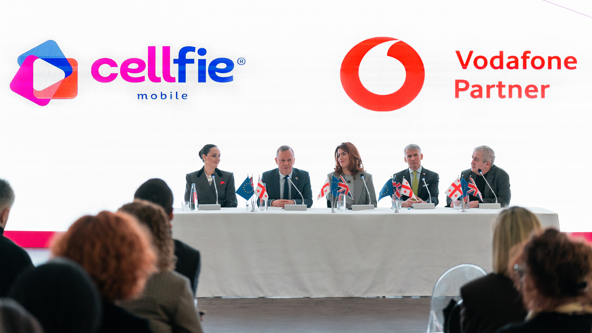 Cellfie Mobile Becomes a Partner of Vodafone Group - Business - CBW