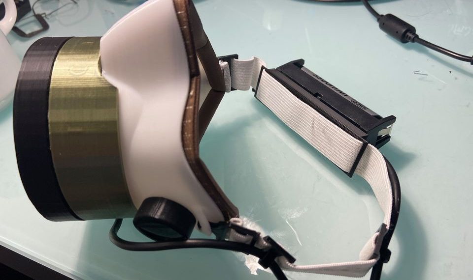 Electronic Mask Created by Georgian Startup Being Tested at Lugar's ...